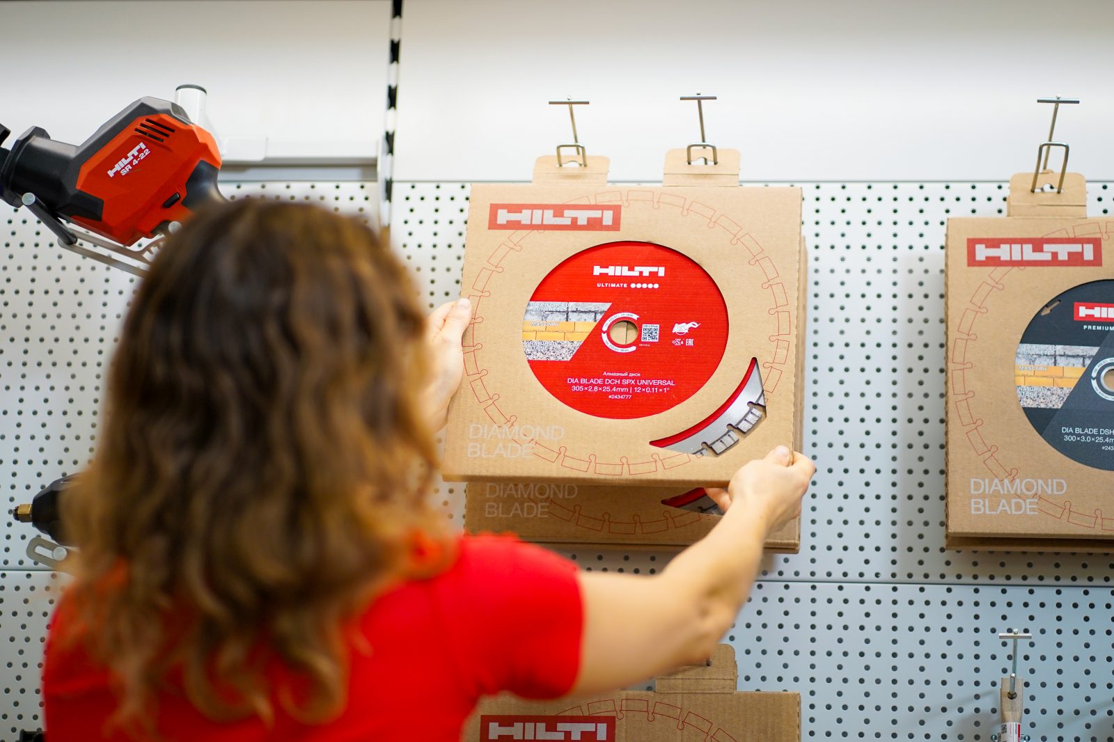 Transforming 30 Million Red Cardboard Boxes - Hilti Corporation