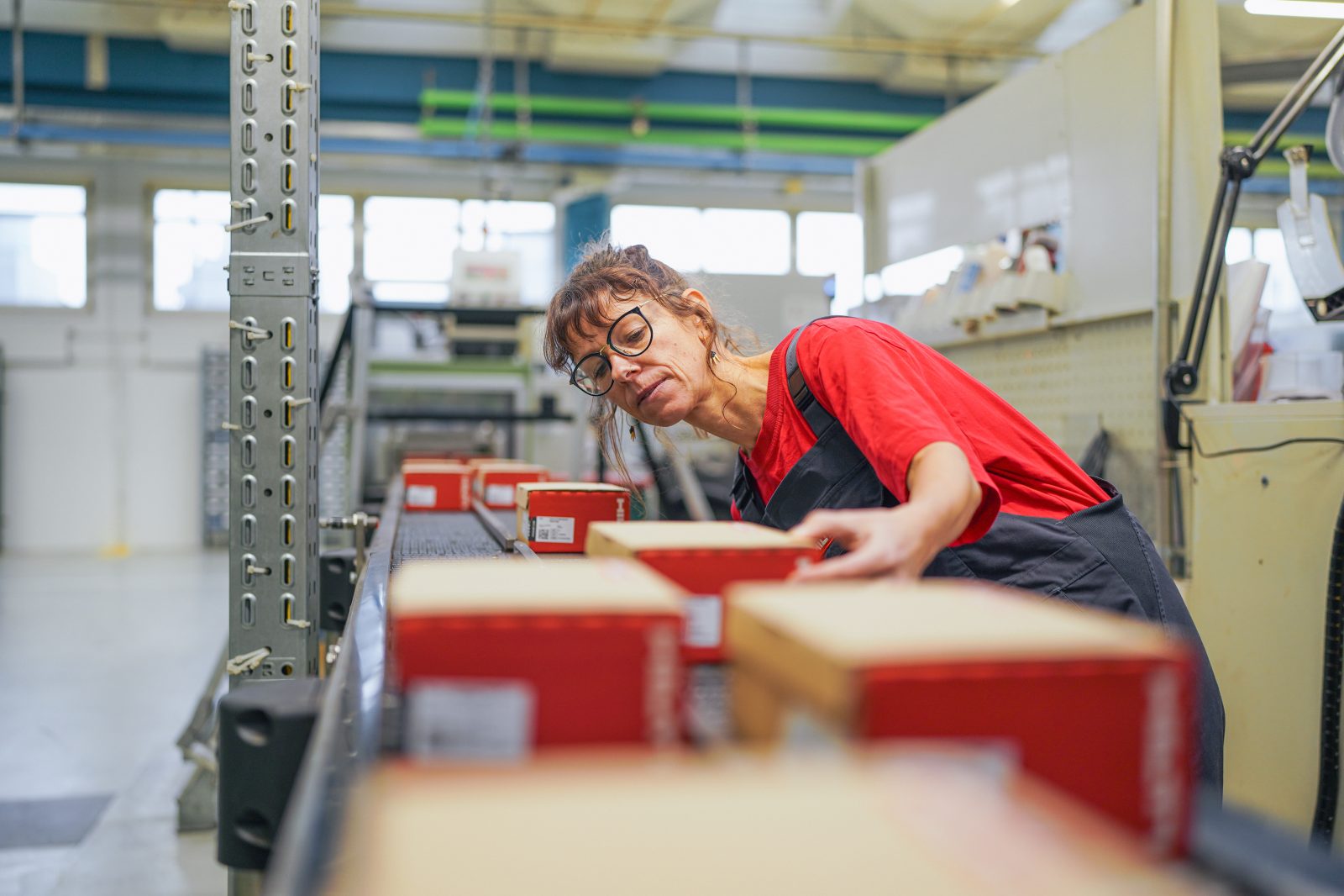 Transforming 30 Million Red Cardboard Boxes - Hilti Corporation